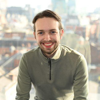 About Us | MirrorWeb